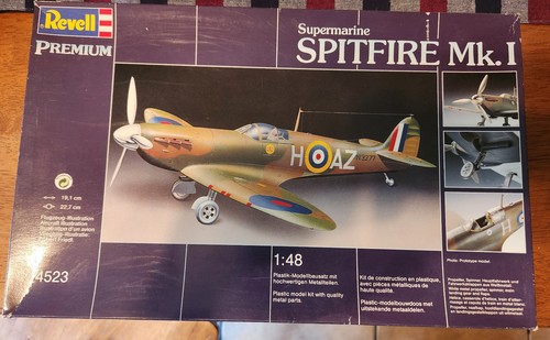 Supermarine Spitfire Mk.1 Revell Premium Model Kit 1/48 Scale Box ...