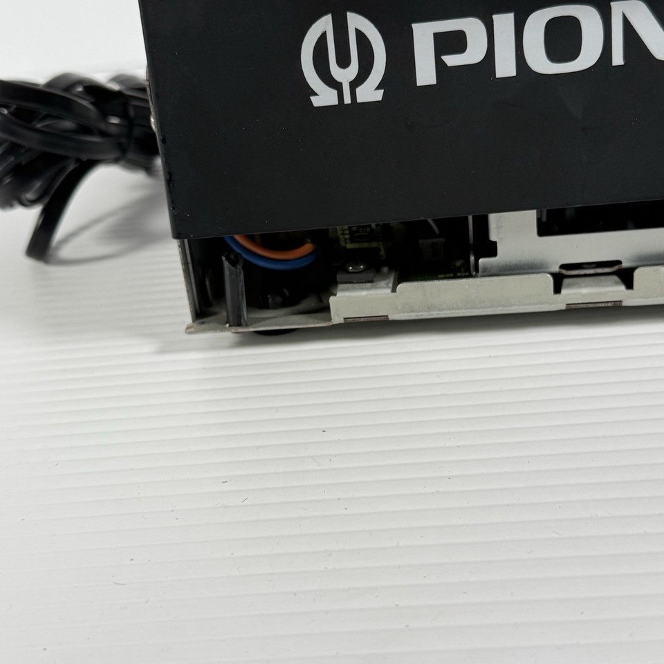 PIONEER CDJ-700S Professional DJ CD Player - Powers On- Read!! | eBay