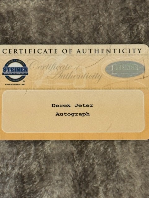 Derek Jeter Signed Sports Illustrated Magazine Johnny Damon Autograph ...