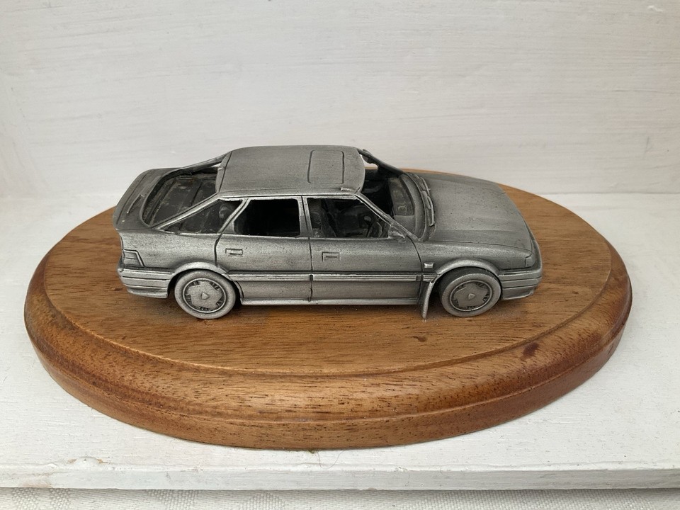 VINTAGE ROVER 216GSI 16V MODEL CAR ON PLYNTH | eBay UK