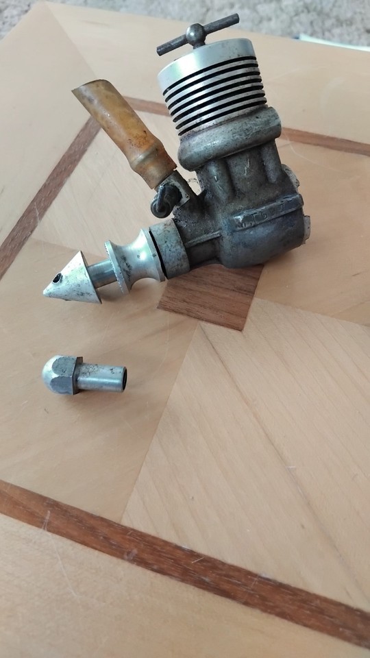 Oliver Tiger 2.5cc model Diesel Engine | eBay UK