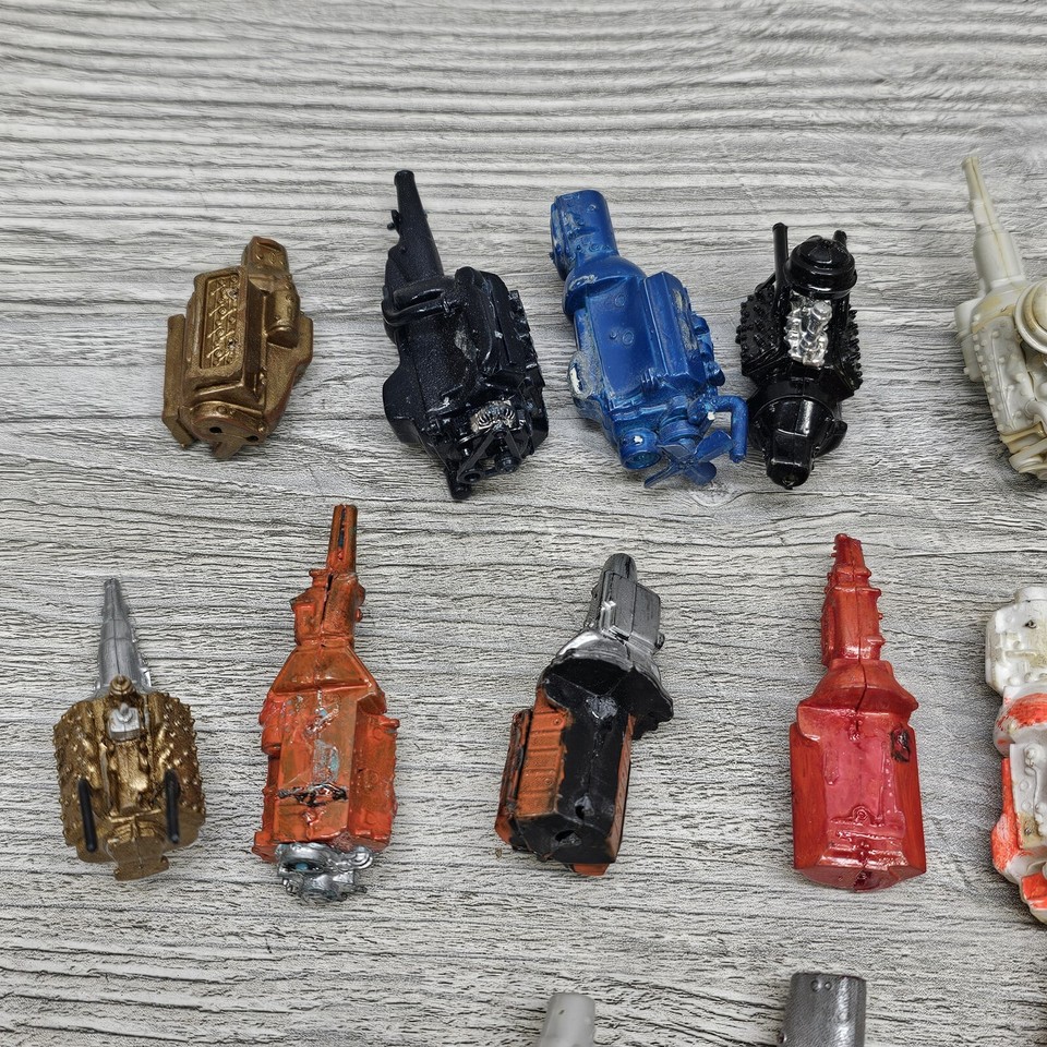 31 Piece Lot Model Car Motor Engine Transmission Junkyard Parts Kit ...