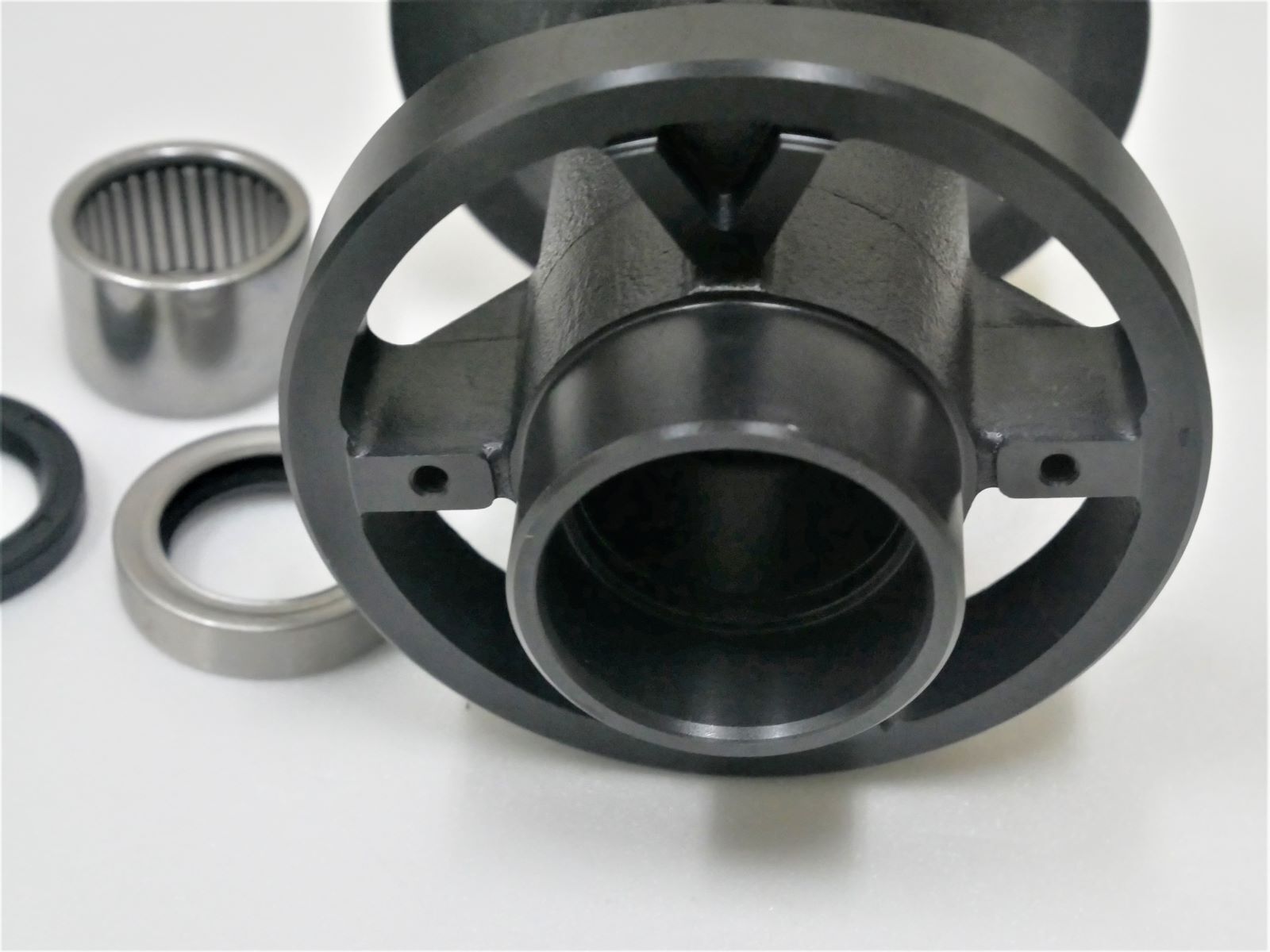 818763A10 For Mercruiser Bearing Carrier Alpha 1 Gen II 73020A20 ...