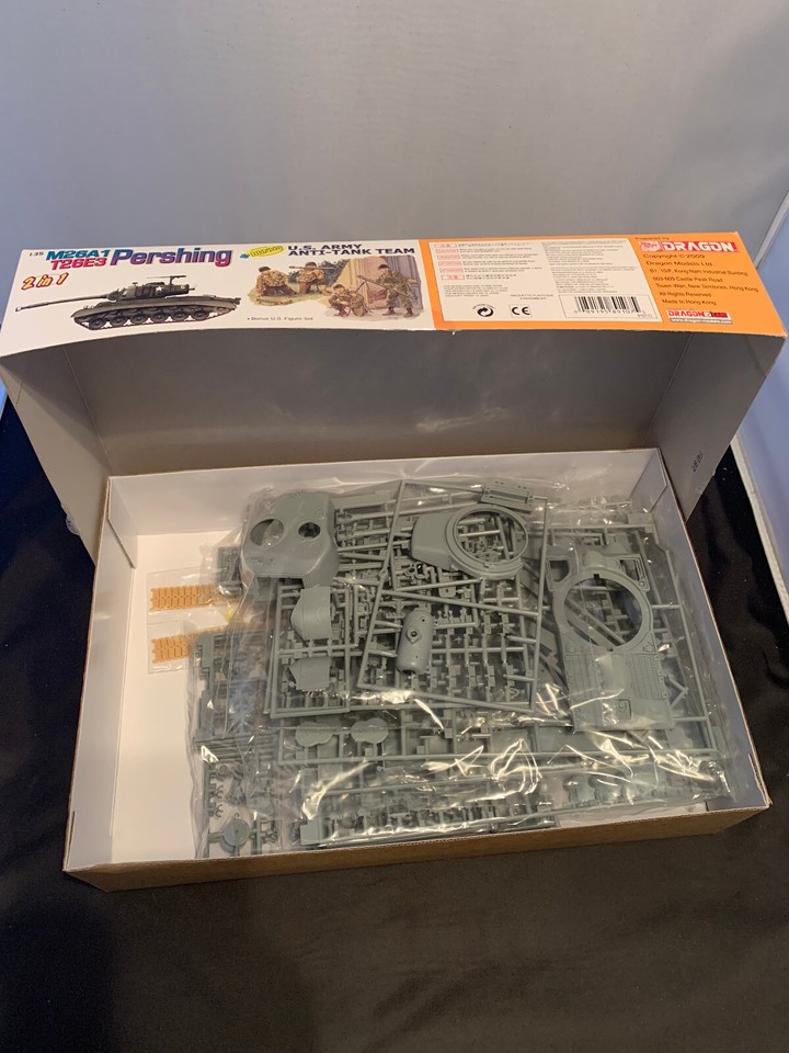 Dragon Pershing M26A1 T26E3 (Bonus US Army Anti-Tank team) Kit# 9107 (1 ...