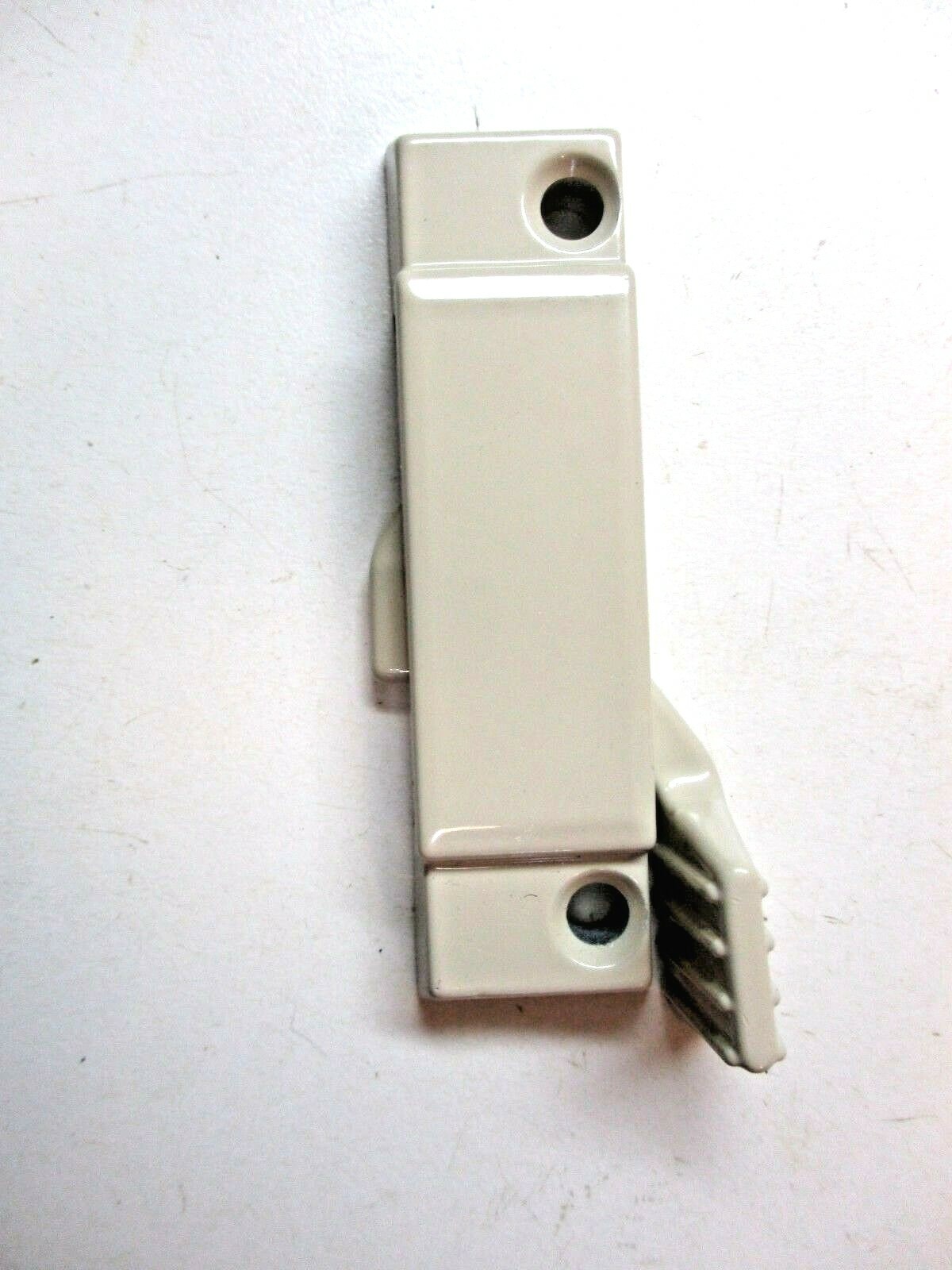 2 Sliding Window Beige Zinc Sweep Latch Sash Locks 1/8" Lip 2-1/4 ...