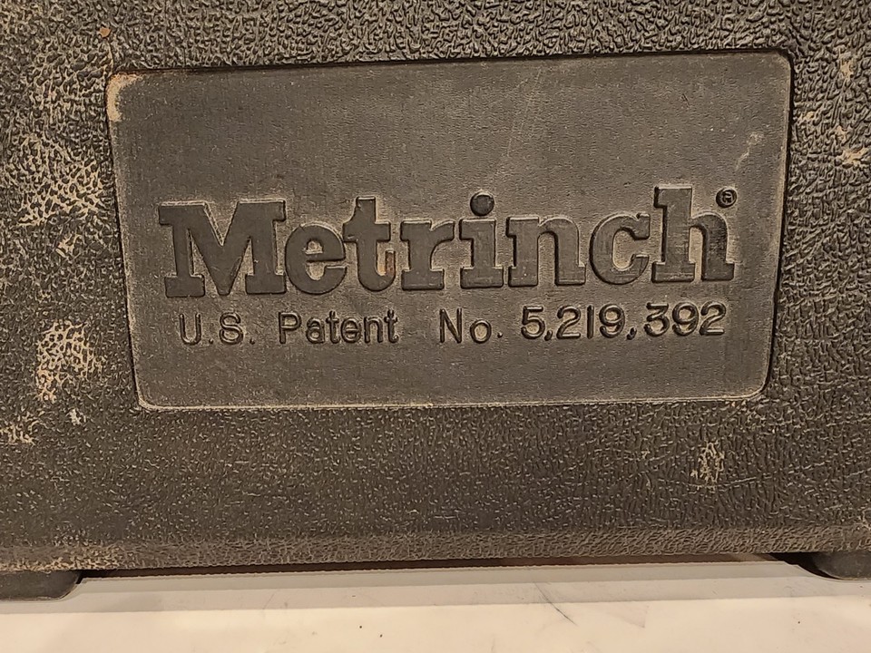 Metrinch Universal Socket Wrench Tool Set SAE/Metric Patented Case NO ...