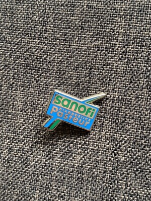 Pin’s logo Sanofi Pasteur Diagnostics | eBay