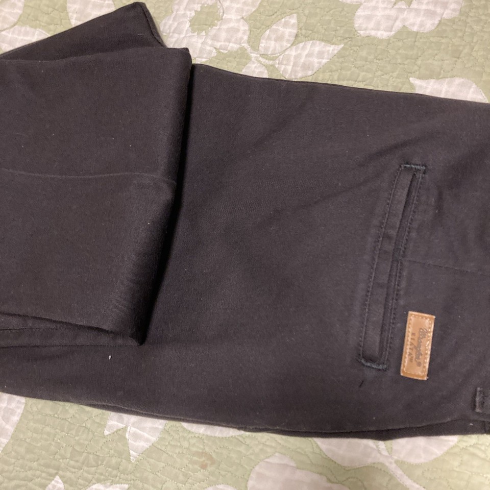 Wrangler Riata Men's Casual Pleated Front Pants [Size 33x36] Black | eBay