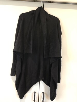 Aritzia Talula Babaton Open Drape Lagenlook Cardigan Silk Blend Basic ...