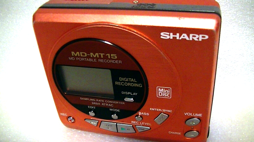 Restored VINTAGE SHARP MINIDISC WALKMAN RECORDER MD-MT15, Works very ...