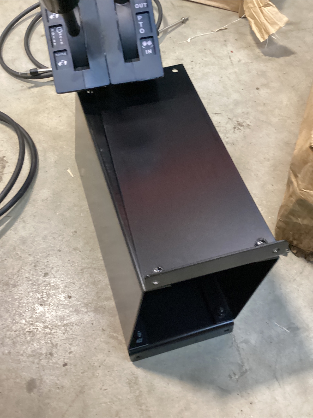 Buyers B Series dual push botton handle pto/hoist control w/tower ...