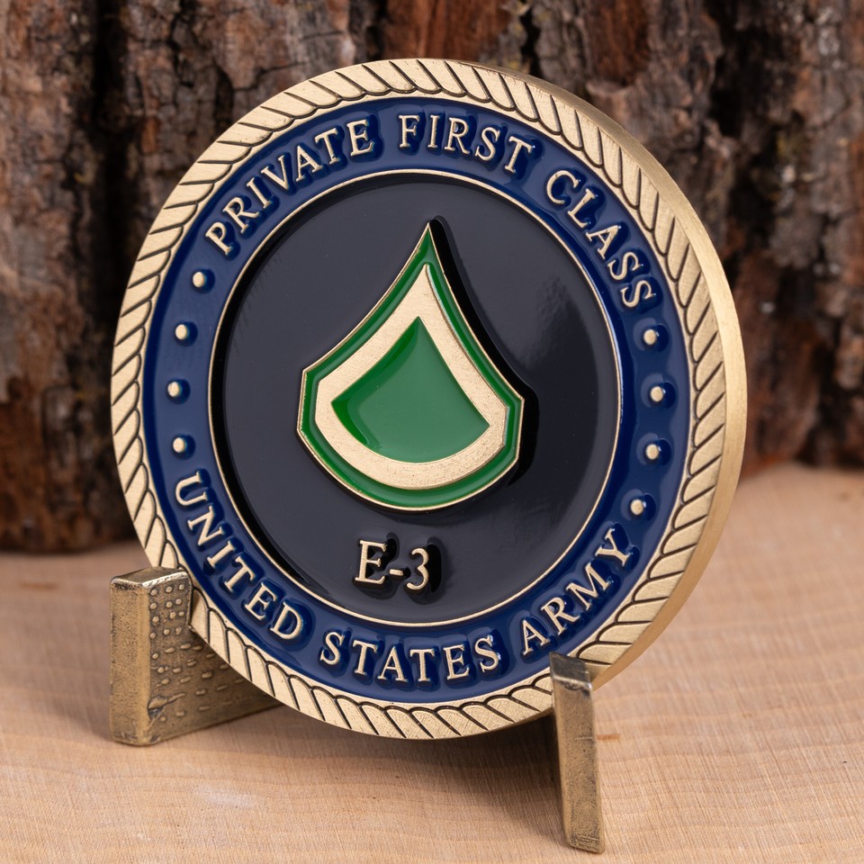 Army Private First Class E3 Challenge Coin | eBay