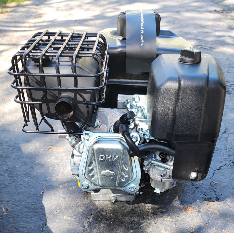 OEM Briggs & Stratton CR950 208cc 9.5 Gross Torque Engine 13R232-0001 ...