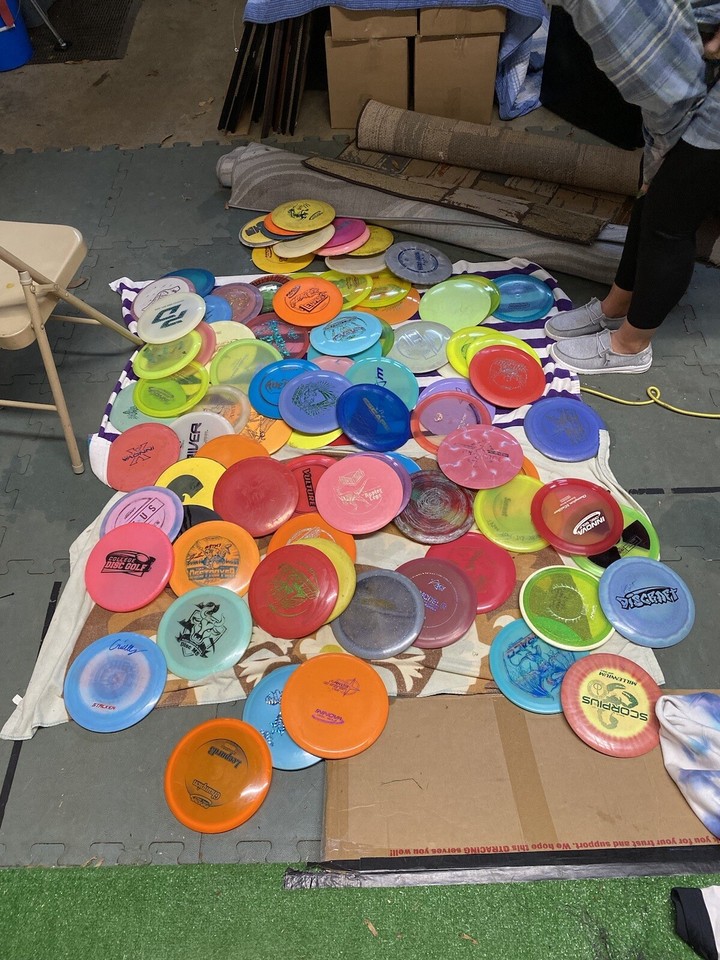 Disc Golf Box (INCLUDES 4 DISC) *YOU CAN REQUEST SPECIFIC DISC* | eBay