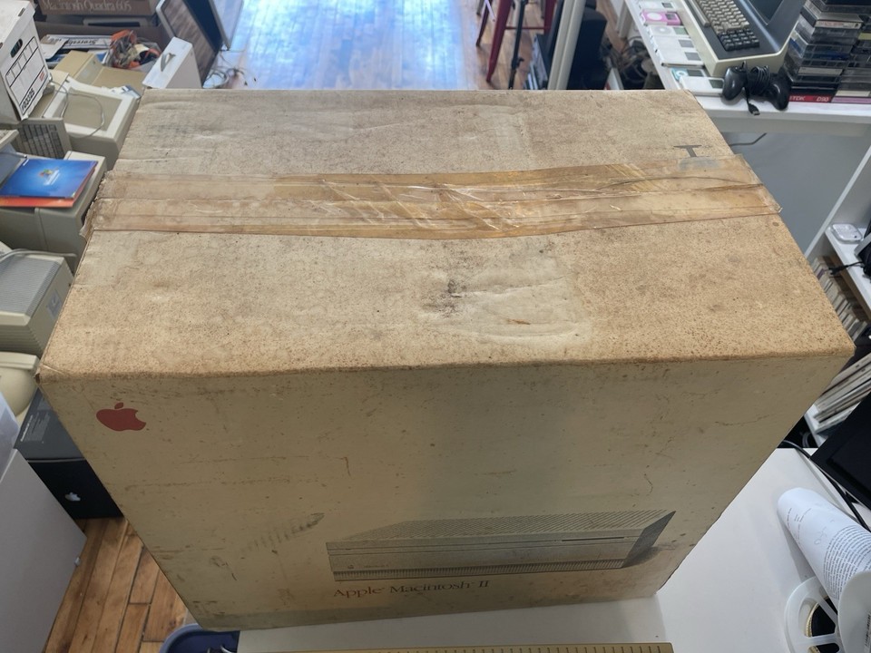 Vintage Apple Macintosh II w/ Original Box! M5000 - Tested | eBay