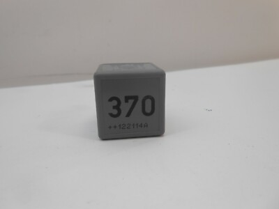 AUDI A4 milti-function all-road relay 8D0951253 (370) SL0327 | eBay