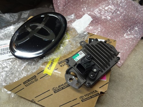 2021-2024 TOYOTA CAMRY Cruise Control Radar Sensor 88210-0A010 W EMBLEM ...
