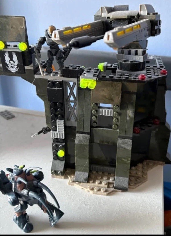 Mega Bloks Construx Halo CNG69 UNSC Firebase Building Set 100% Complete ...