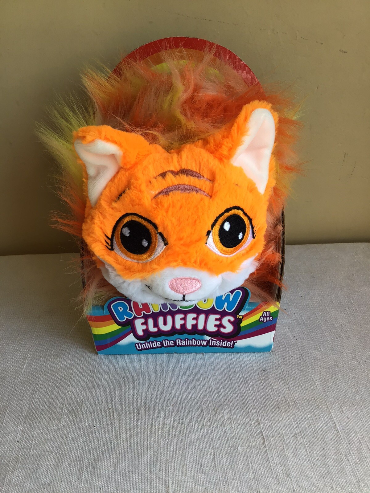 New Jay@Play Rainbow Fluffies Unhide The Rainbow Inside Orange Tiger ...