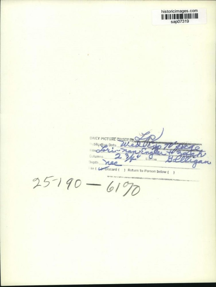 Press Photo Actors Lori-Nan Engler and Zach Galligan in TV After School ...