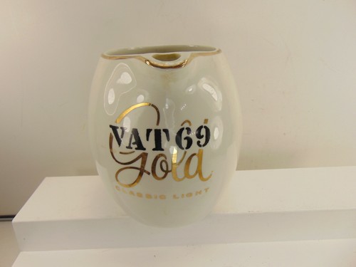 VAT 69 GOLD CLASSIC LIGHT Pitcher Nelson McCoy Pottery (NEW - MINT ...