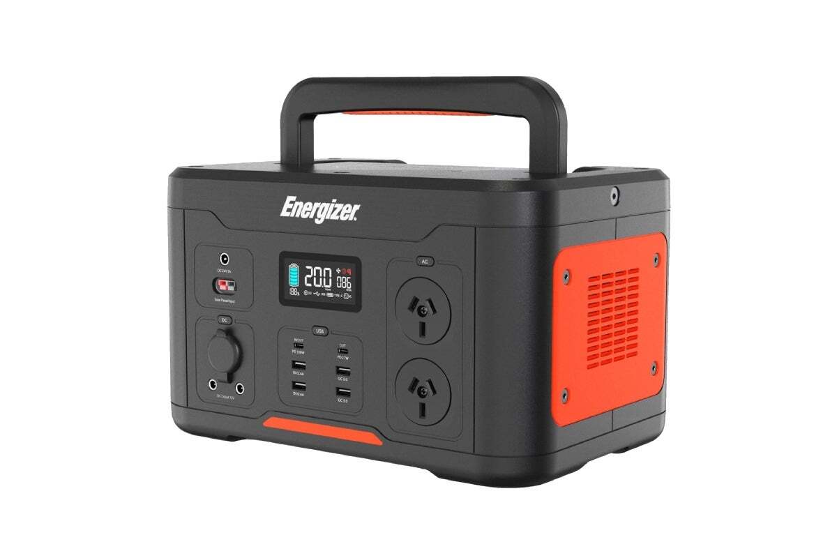 Energizer Hard Case Everest 1100 Portable Power Station, Generators ...