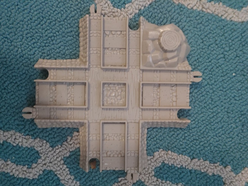 2 2009 Thomas Thr Train Cross Junction Track Beige Tan | eBay