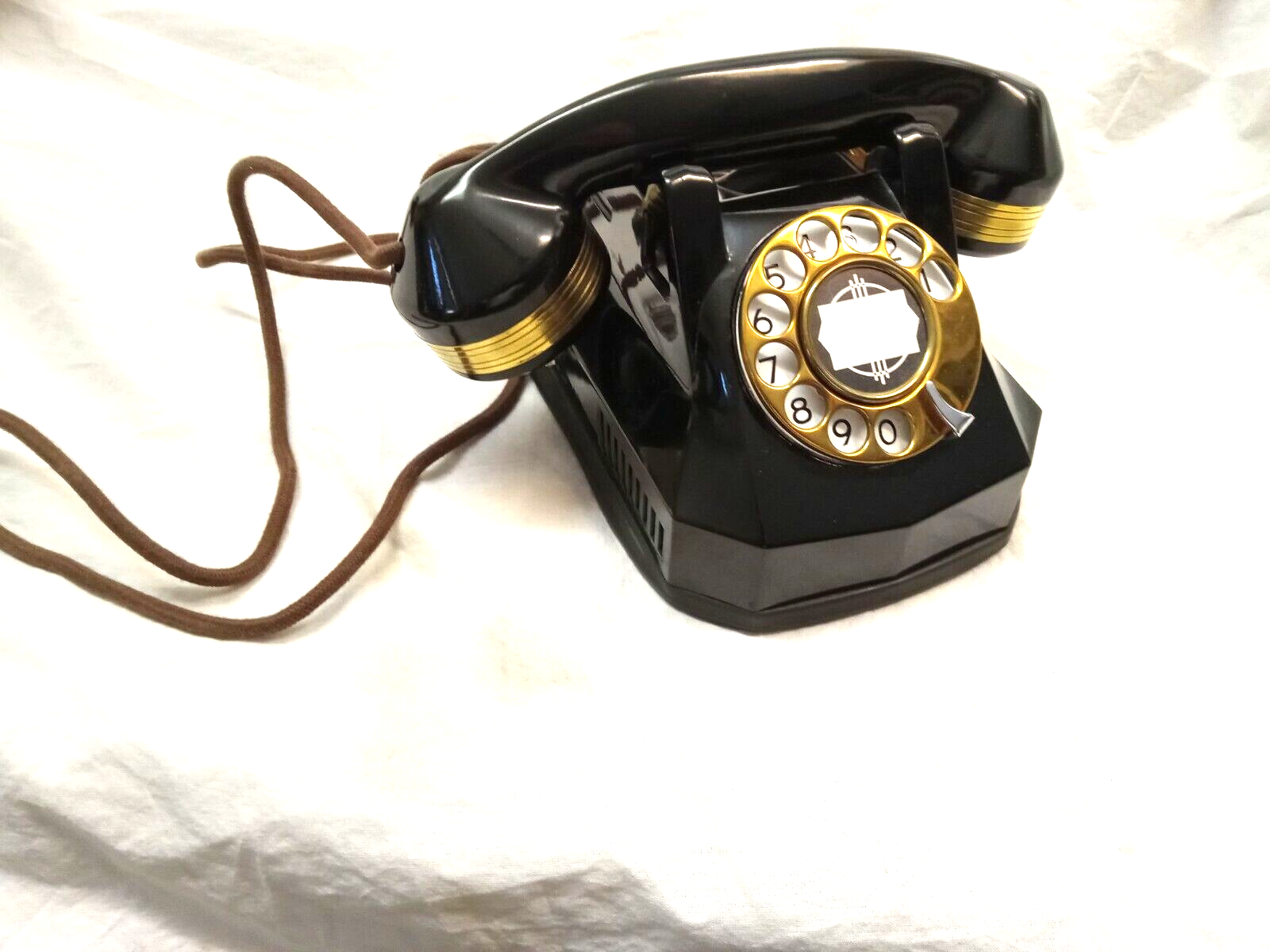 Automatic Electric Model 40 Bakelite Telephone (Black & Brass). cs | eBay