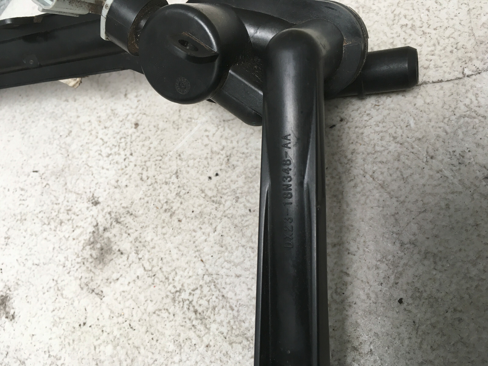 Range Rover 10-15 LR4 3.0L Supercharged Engine Water Coolant Crosover ...