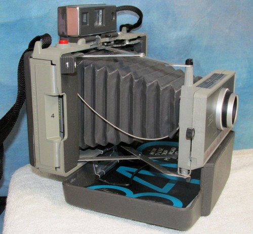 Vintage POLAROID 340 Instant Land Camera w/Manual, (2) #193 Cold Clip ...