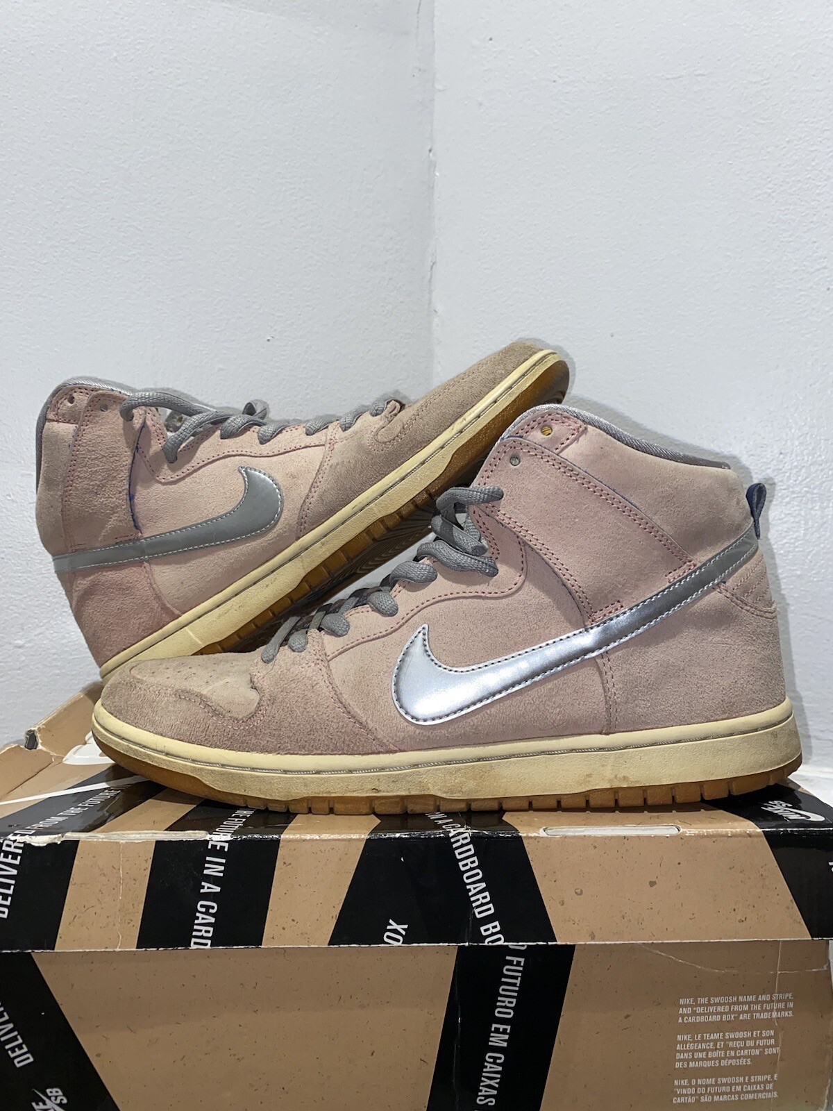 Size 11.5 - Nike Dunk High Pro Premium SB x Concepts When Pigs Fly 2012 ...