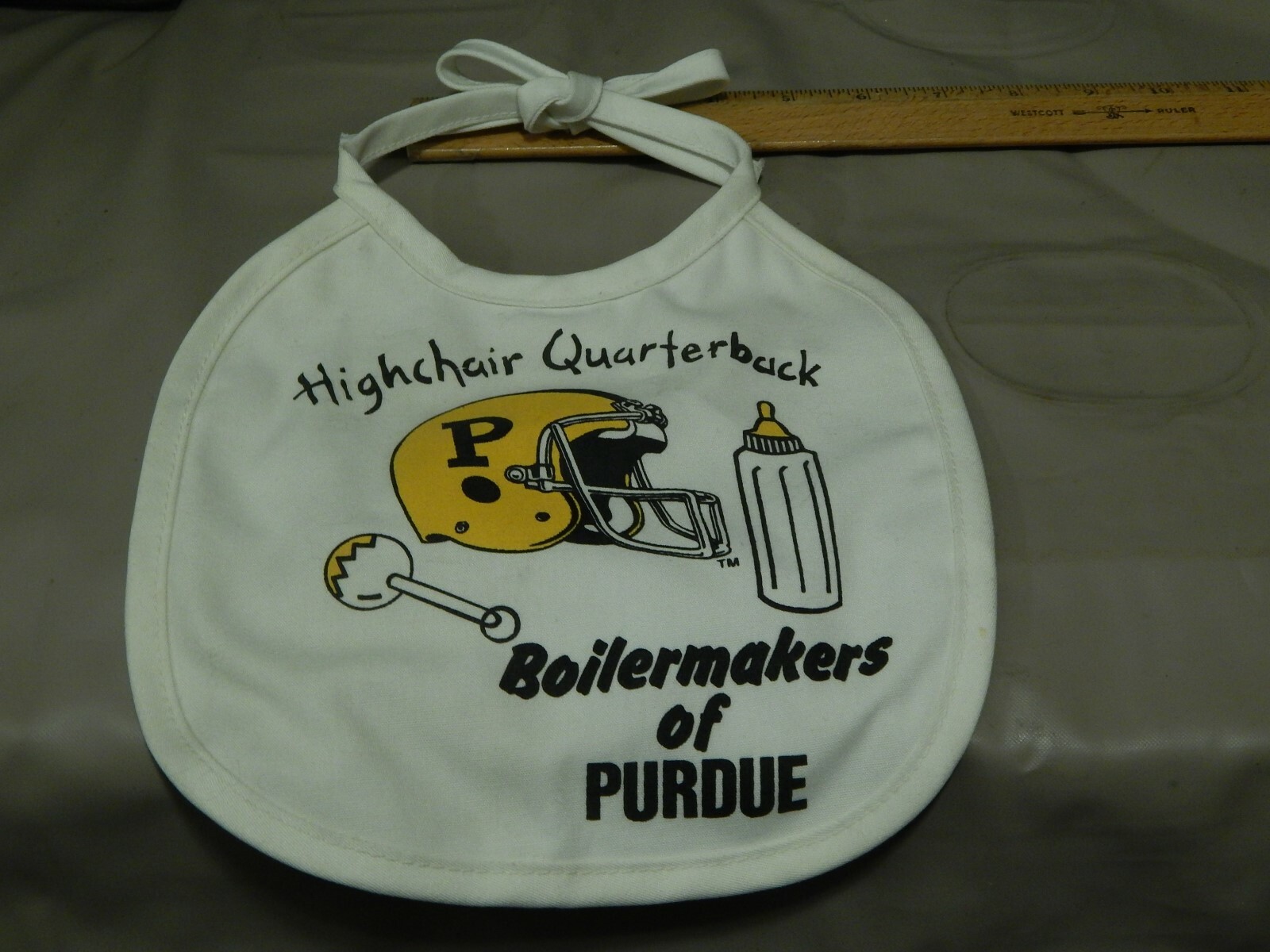 Boilermakers of Purdue ~ Highchair Quarterback ~ Baby Bib (USA) Marilyn ...