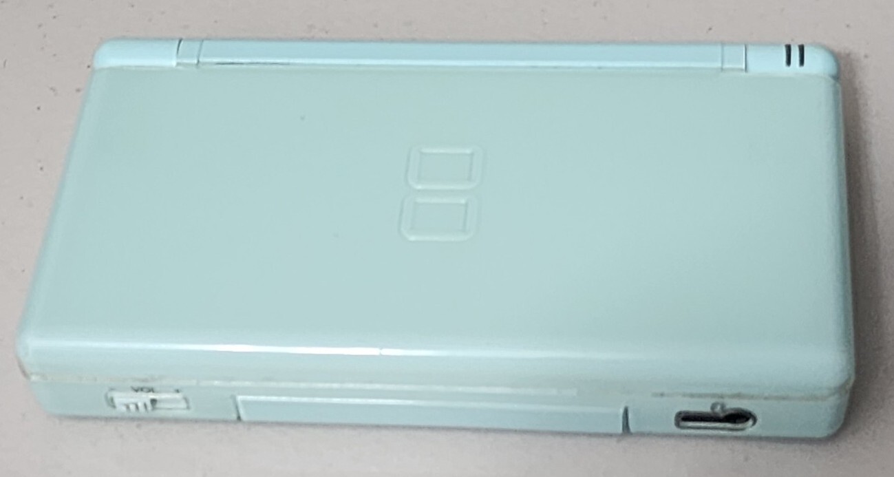 Nintendo DS Lite Ice Blue Handheld W/ Charger