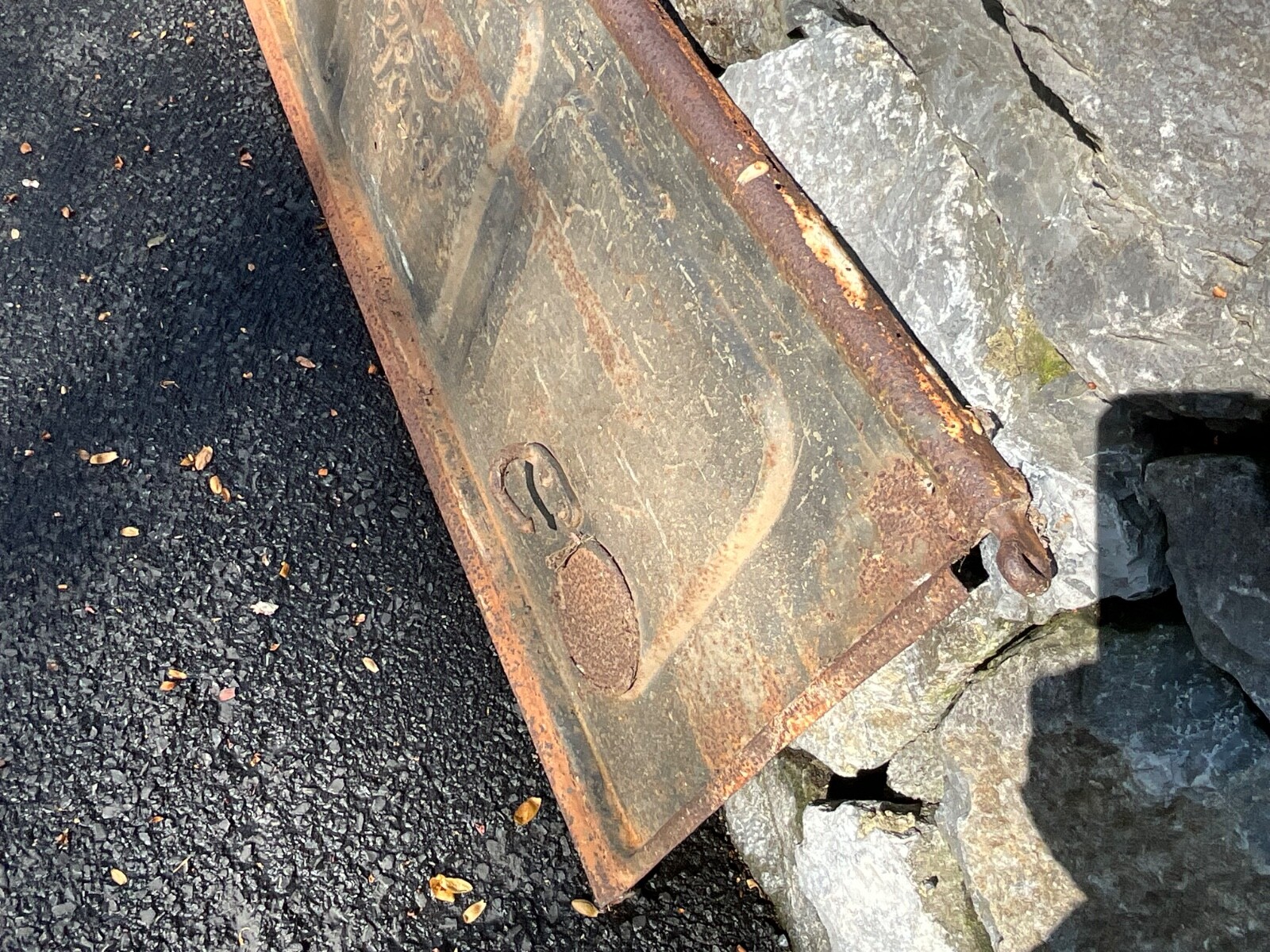 1948 1952 VINTAGE FORD SCRIPT F1 TAILGATE ORIGINAL ..FOMOCO ..RAT ROD ...