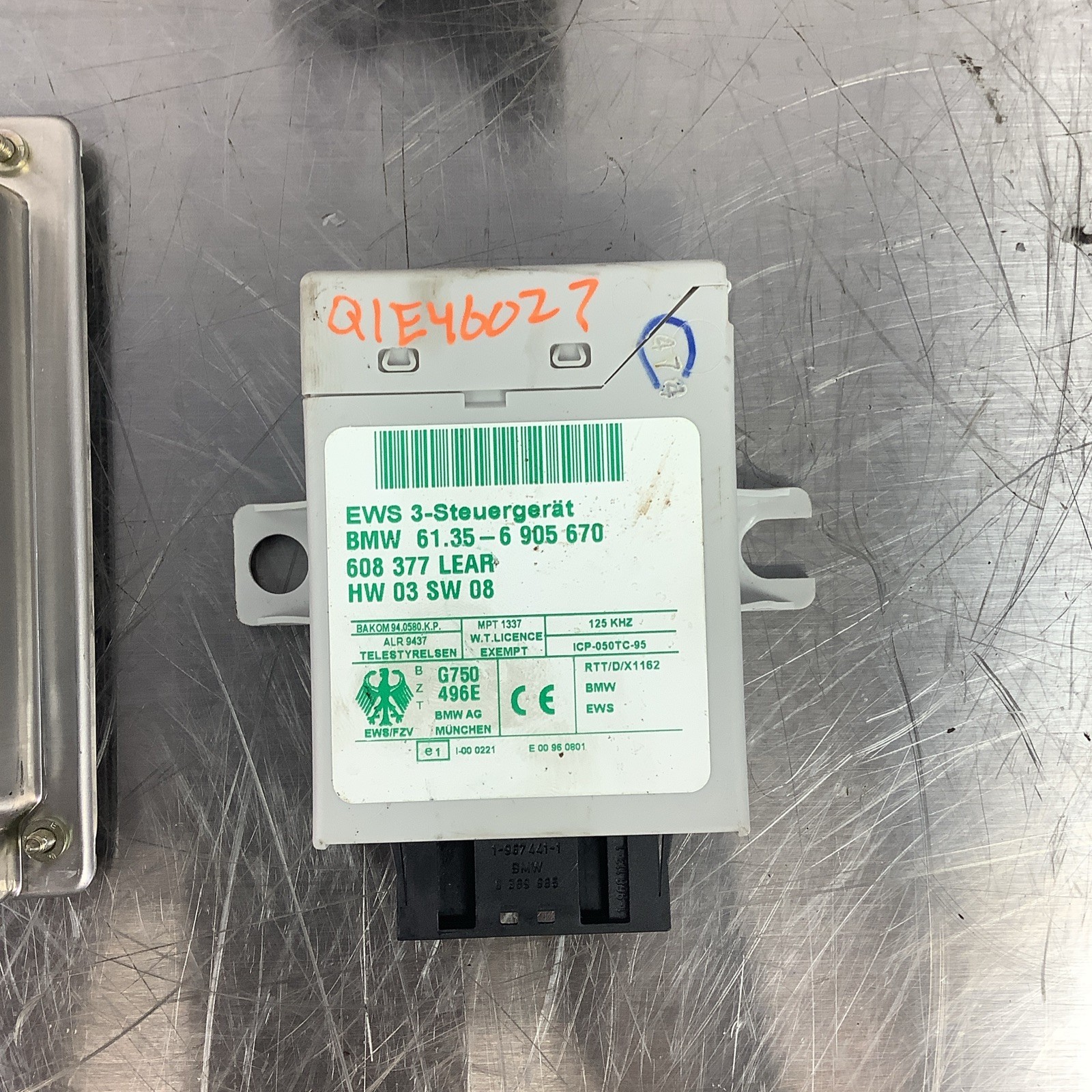 05 BMW 330 E46 IGNITION SWITCH DOOR KEY ENGINE COMPUTER ECM DME ECU ...