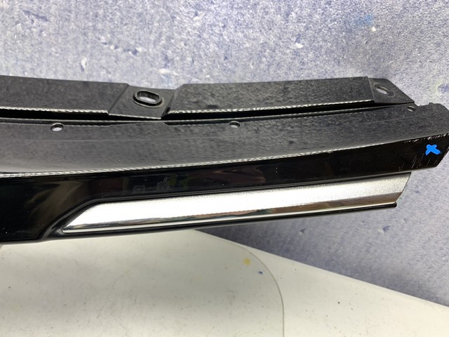 GENUINE 2016 2017 2018 Toyota RAV4 Upper Grille OEM #53111-0R100 ...