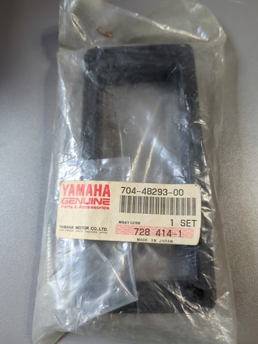 Yamaha OEM 704-48293-00 Single Binnacle Top Mount Remote Control Spacer ...