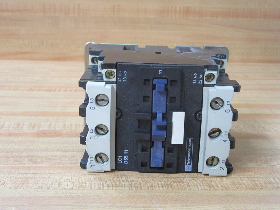 Telemecanique LC1 D6511 Contactor LC1 D6511 F7 W/O Front Cover (Pack of ...