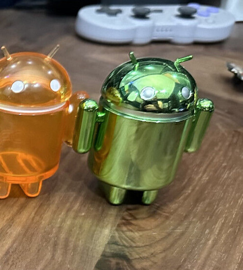 GOOGLE ANDREW BELL ANDROID MINI COLLECTIBLE Series 4 "CHROME GREEN ...