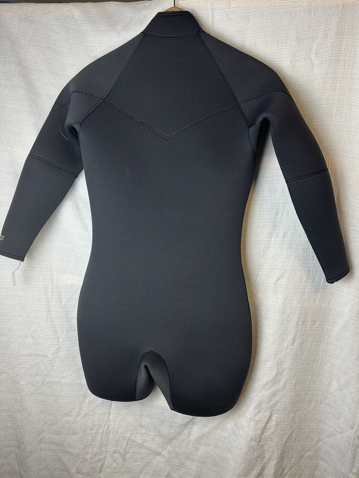 NeoSport Wetsuits Premium Neoprene 7mm Step-In Jacket Spring Suit Top ...