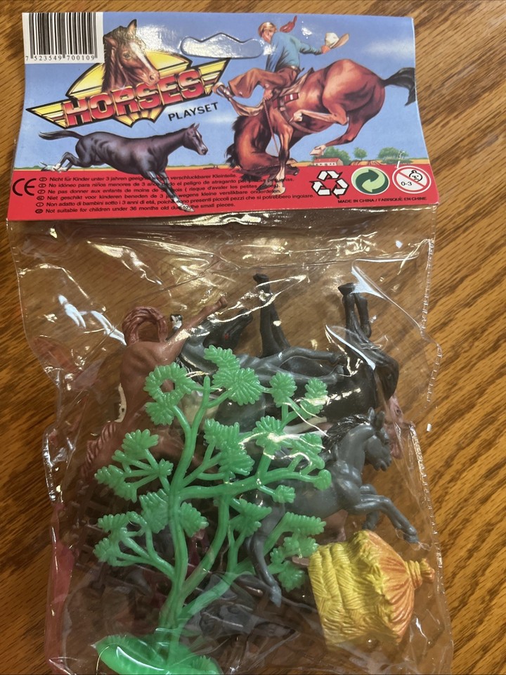 Hing Fat Horses Playset. Vintage. 1994. Original Packaging. New Inbox ...