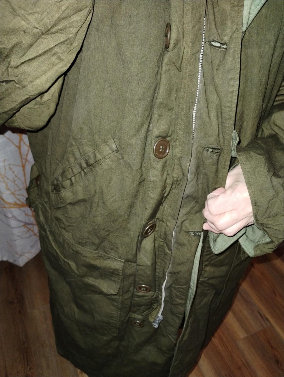 US Army WW2 M-42 mountian troop reversible parka dyed green US Army WW2 M-42 mountian troop reversible parka dyed green