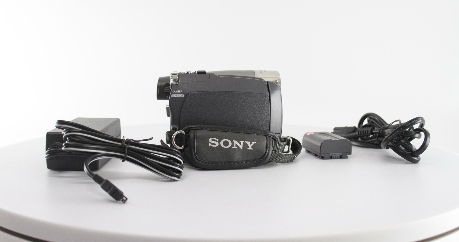 Sony NTSC MiniDV Digital Handycam Camcorder 20x Zoom - Video Transfer (DCR-HC26) 27242688698| eBay