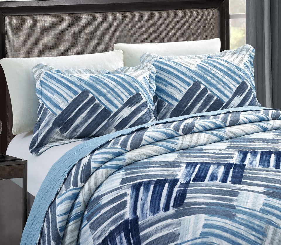 Blue and Grey Stripe Blocks Patchwork, 3-Piece Quilt Set with 2 Shams ...