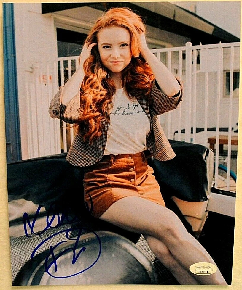Francesca Capaldi Straight Hair