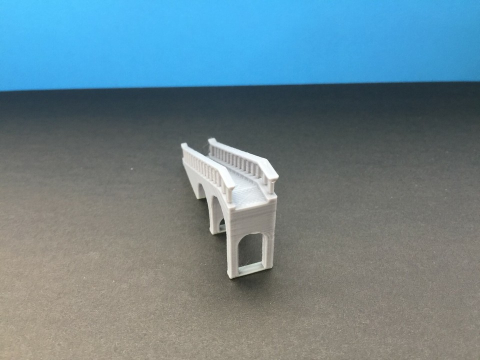 Escalator or Stairs – Indoor or Outdoor - N Scale 1:160 No Assembly ...