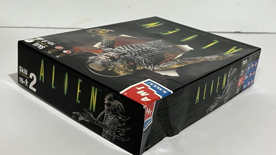 AMT/Ertl Alien Vintage 1999 Model Kit NEW (From 1979 Movie) | eBay