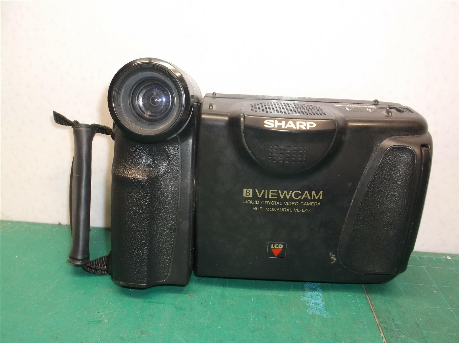 8 Viewcam Hi Fi Monaural VL-E47U 8x Power Zoom Auto Focus Video Camera ...