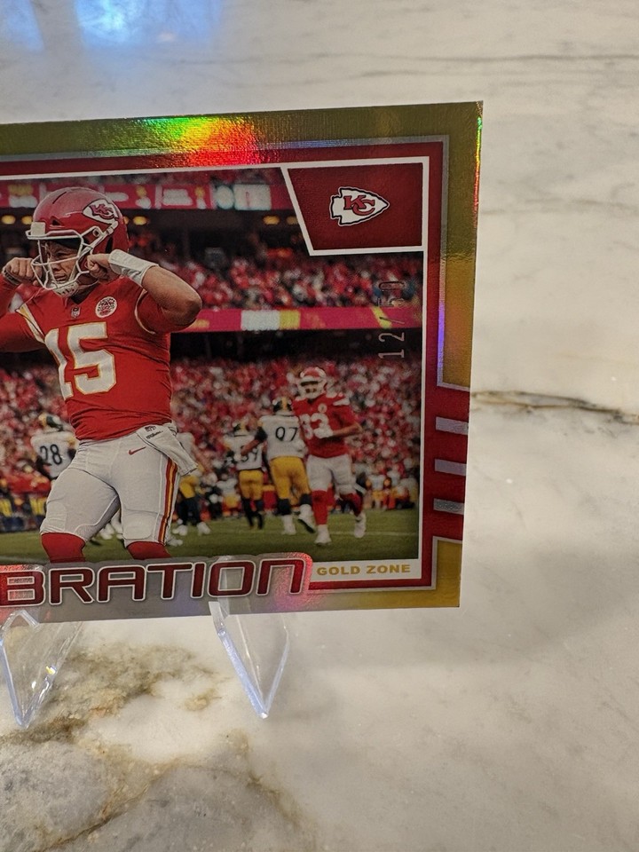 2022 Score Patrick Mahomes Celebration Gold Zone /50 #C-PM *Read ...