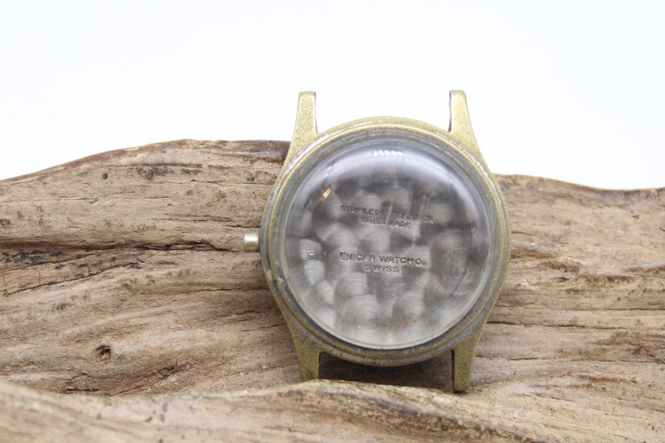 ENICAR SWISS WATCH CASE 30.4mm DIAMETER 23.8mm MOVEMENT SEAT 17.4mm LUG ...